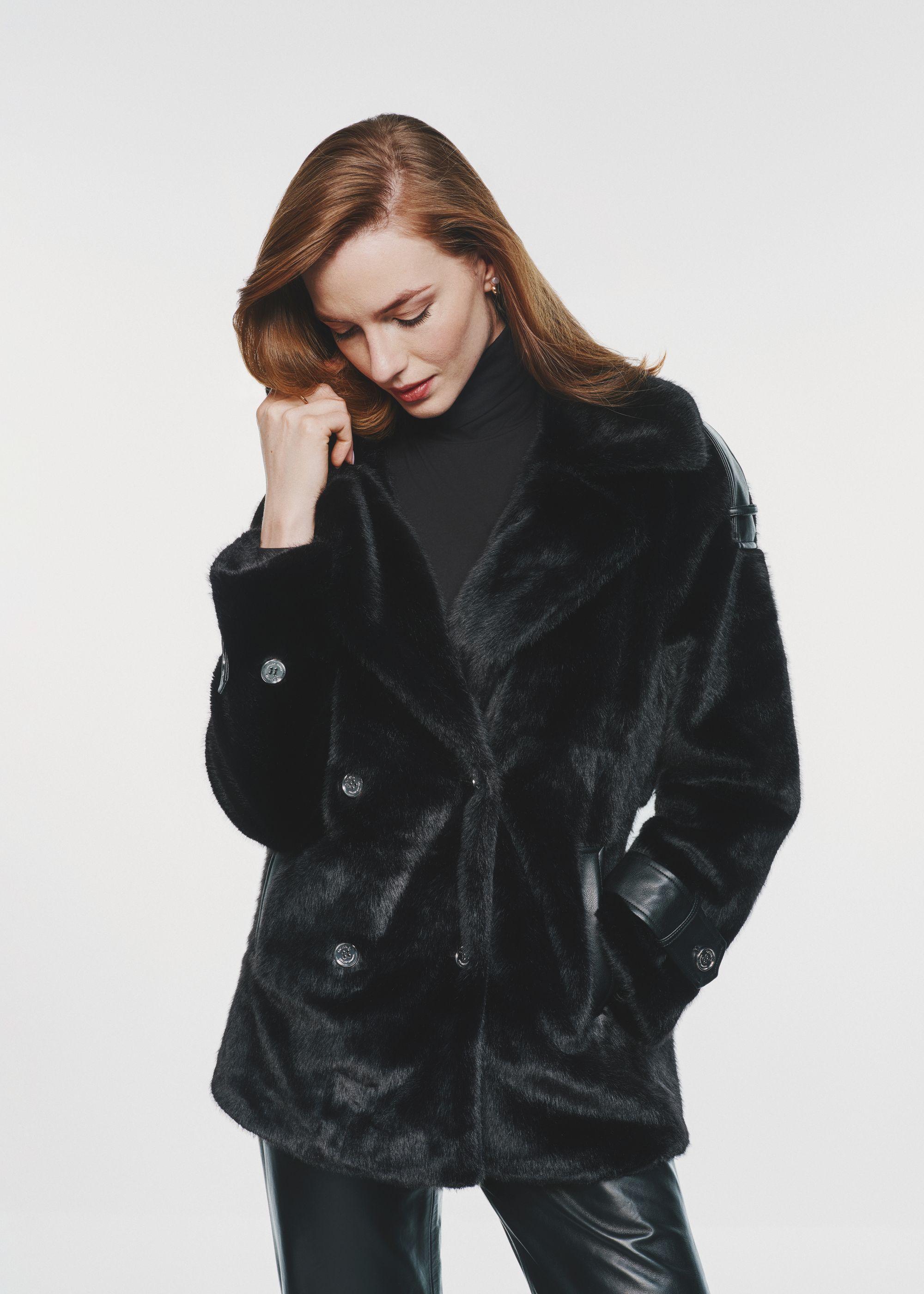 Black short women's fur coat FUTDP-0043-99(Z24) | OCHNIK